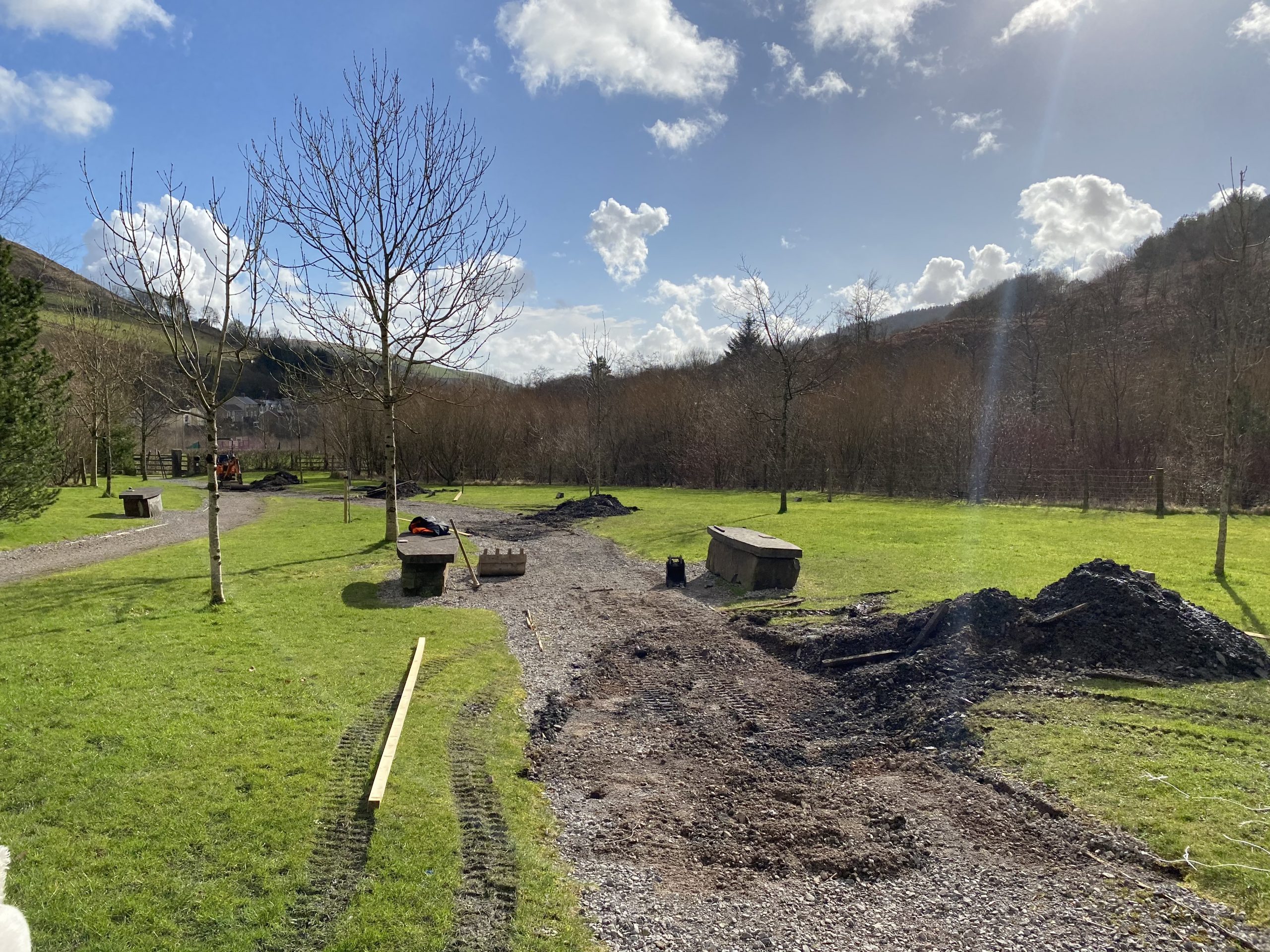 Footpath Maintenance Parc Calon Lan - Gary Valley Community Council ...